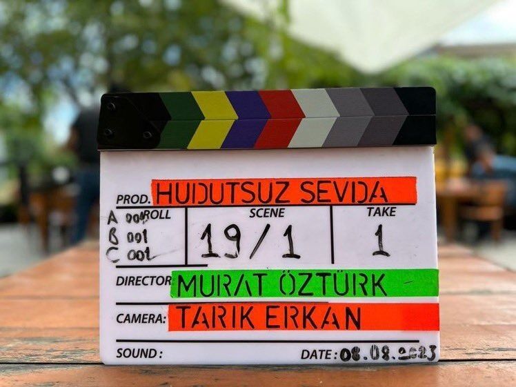 Hudutsuz Sevda’nın kadrosu netleşiyor… Ünlü anne-kızda oyuncu kadrosunda!