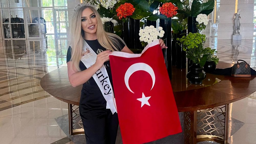Esra Nur Türker, "Beauty Queen" yarışmasında Türkiye'yi temsil edecek