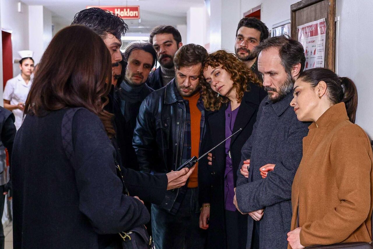 Bir Zamanlar İstanbul dizisinin yeni bölümünde Ali'nin planı işleyecek mi? | Bir Zamanlar ...