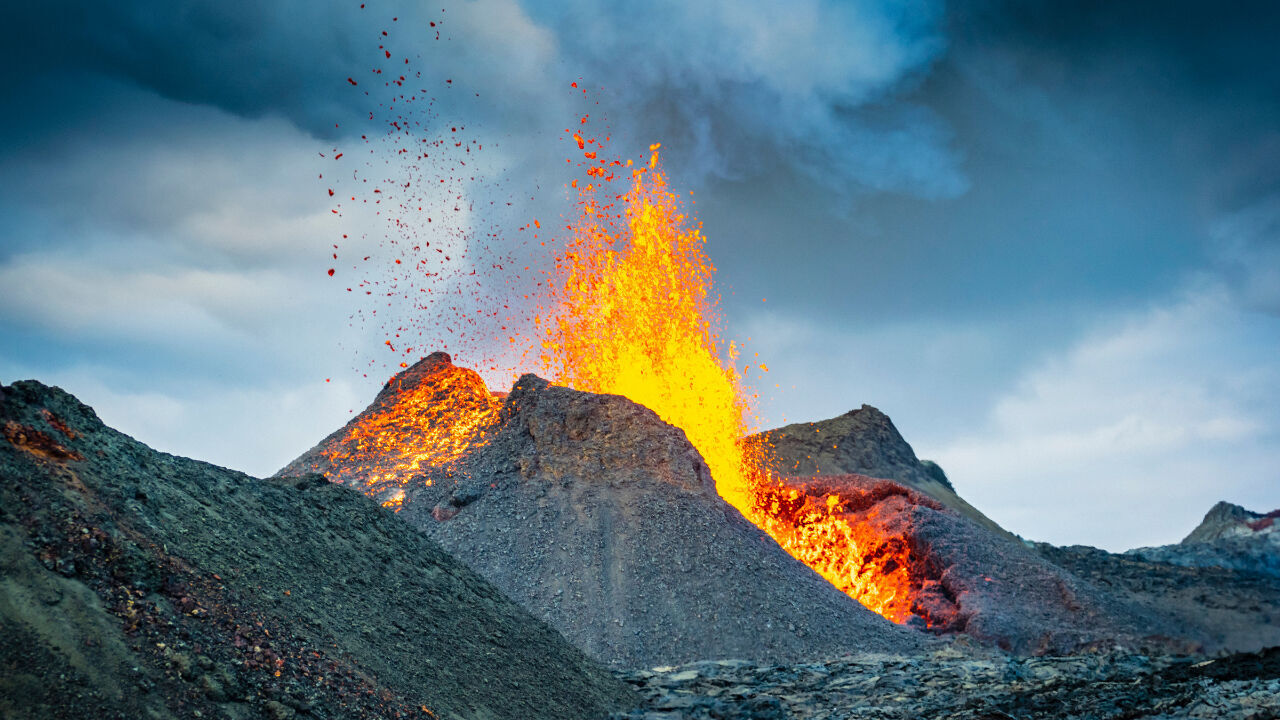 Volkanik patlama depreme neden olur mu? Volkanik patlama nedir?