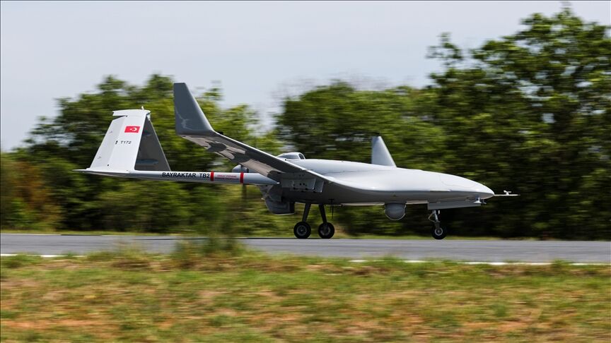 Yeni nesil otonom kabiliyetlerle donatılan Bayraktar TB2T-AI SİHA ...